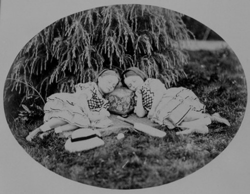 Constance and Mary Ellison :: Льюис Кэрролл